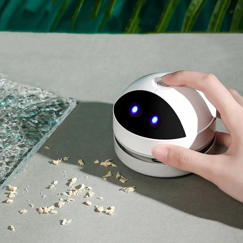Mini Vacuum Cleaner – Voyage of the Bean
